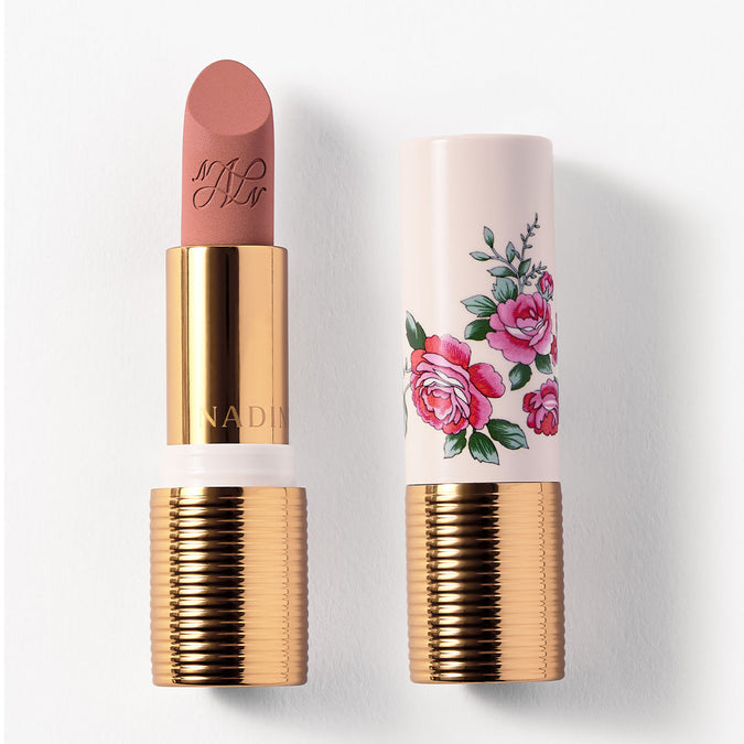 أحمر شفاه مخملي غير لامع – NADINE NJEIM BEAUTY